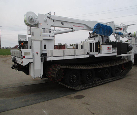 65.1 ft Track Digger Derrick Rental - Custom Truck One Source