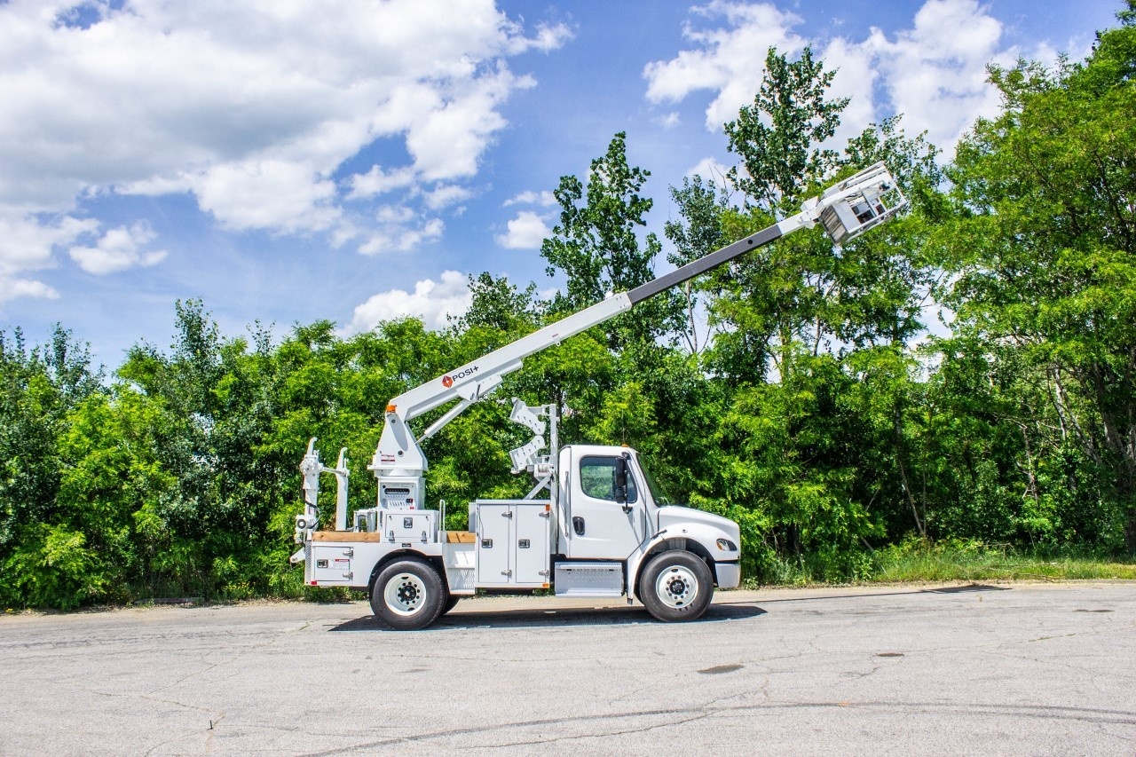 35 ft Telecom Bucket Truck Rental - Custom Truck One Source