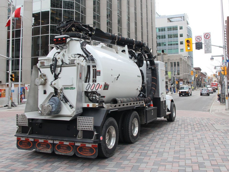 Truck-Mounted Hydrovacs