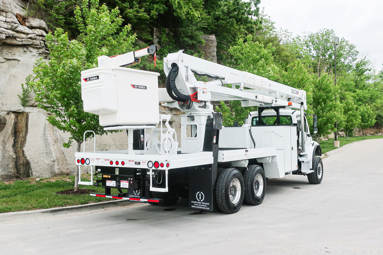 95 ft Transmission Bucket Truck Rental - Custom Truck One Source