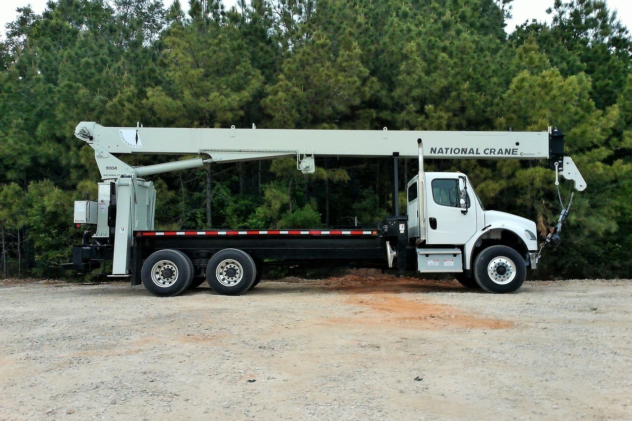 26 tons Boom Truck Rental - Custom Truck One Source