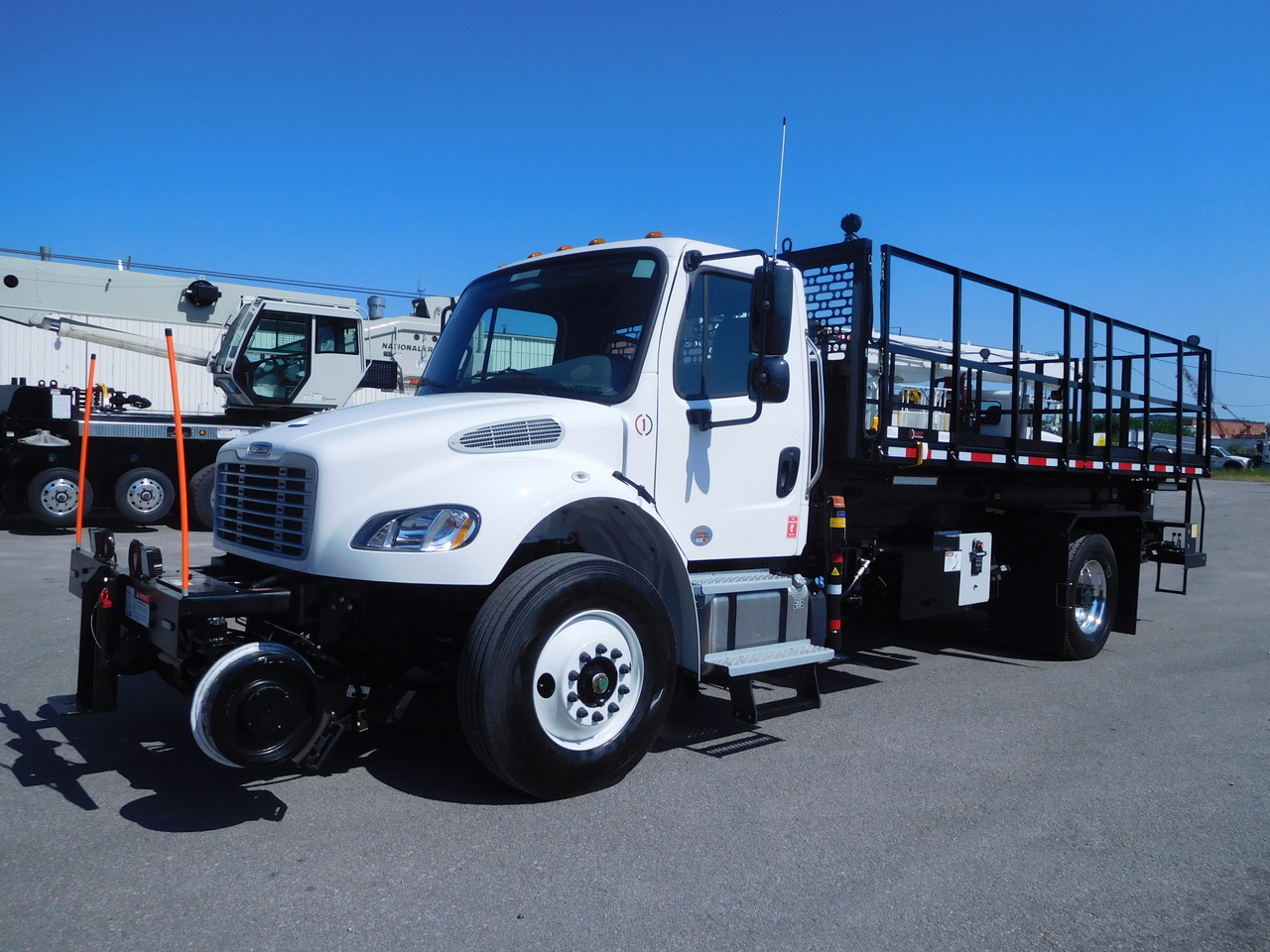 Regular Cab Hi-Rail Scissor Lift Rental - Custom Truck One Source