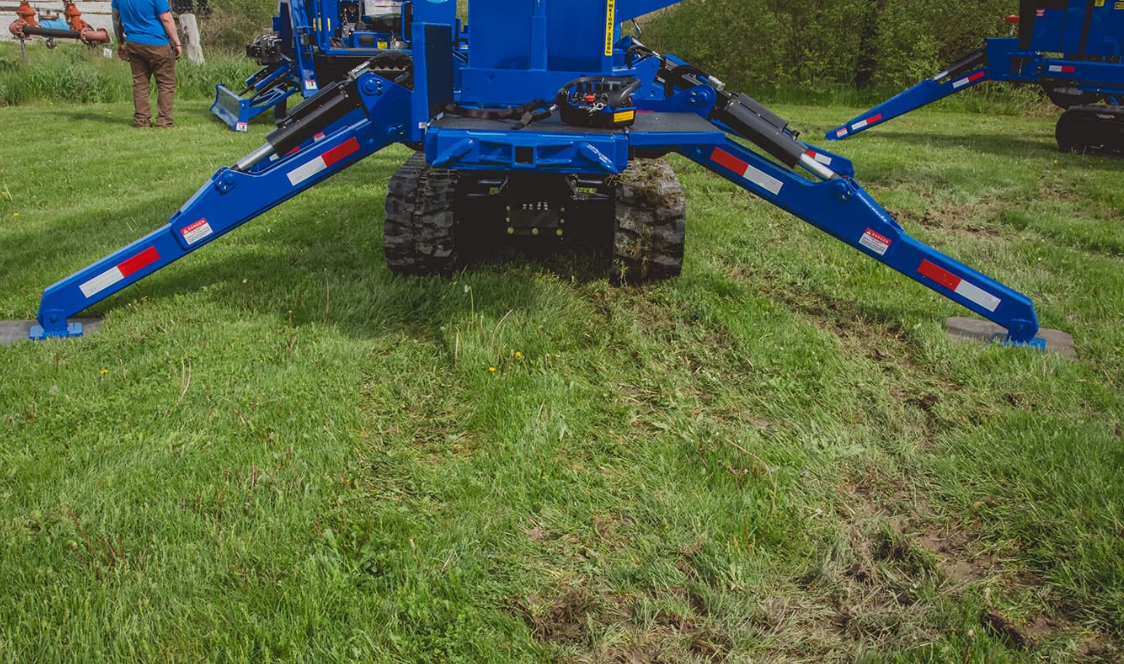 61 ft Track Backyard Bucket Rental - Custom Truck One Source