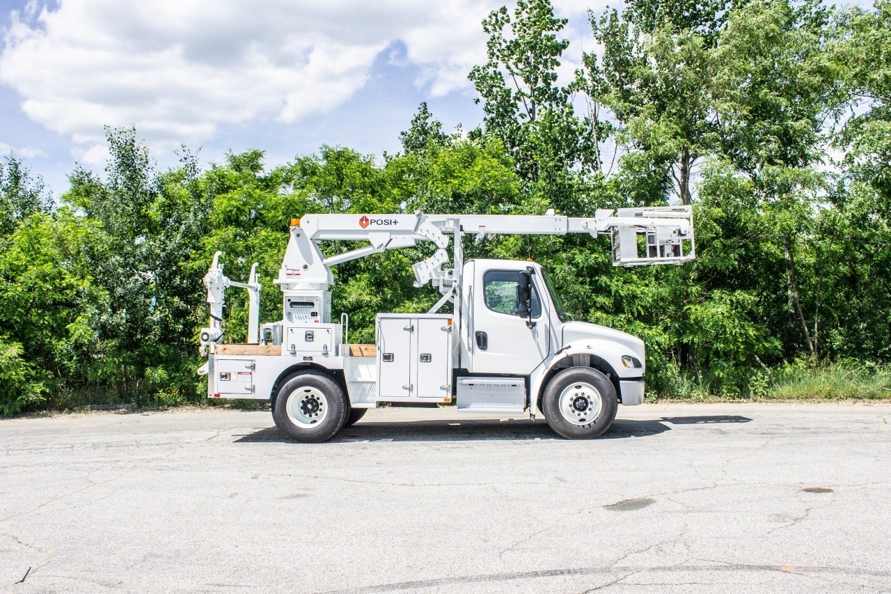 35 ft Telecom Bucket Truck Rental - Custom Truck One Source