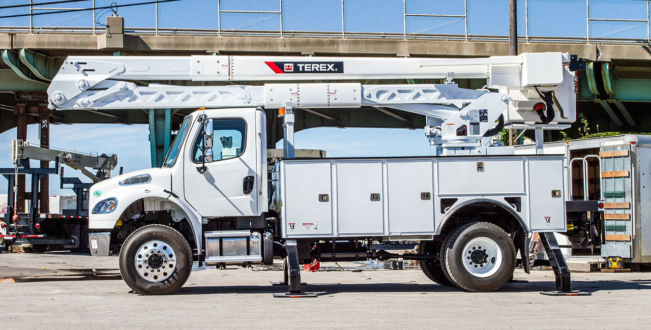 55 ft Distribution Bucket Truck Rental - Custom Truck One Source