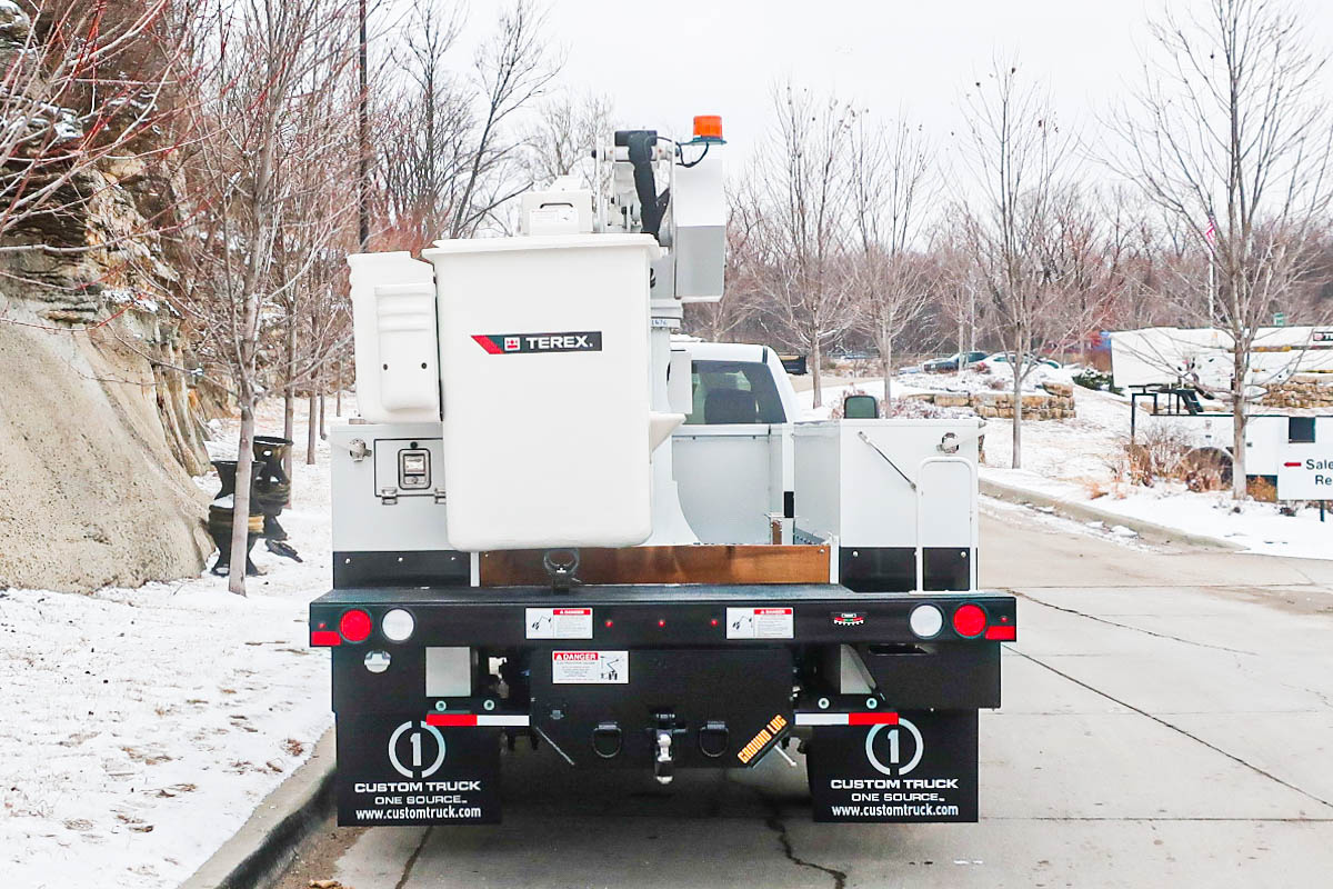 40 ft Distribution Bucket Truck Rental - Custom Truck One Source