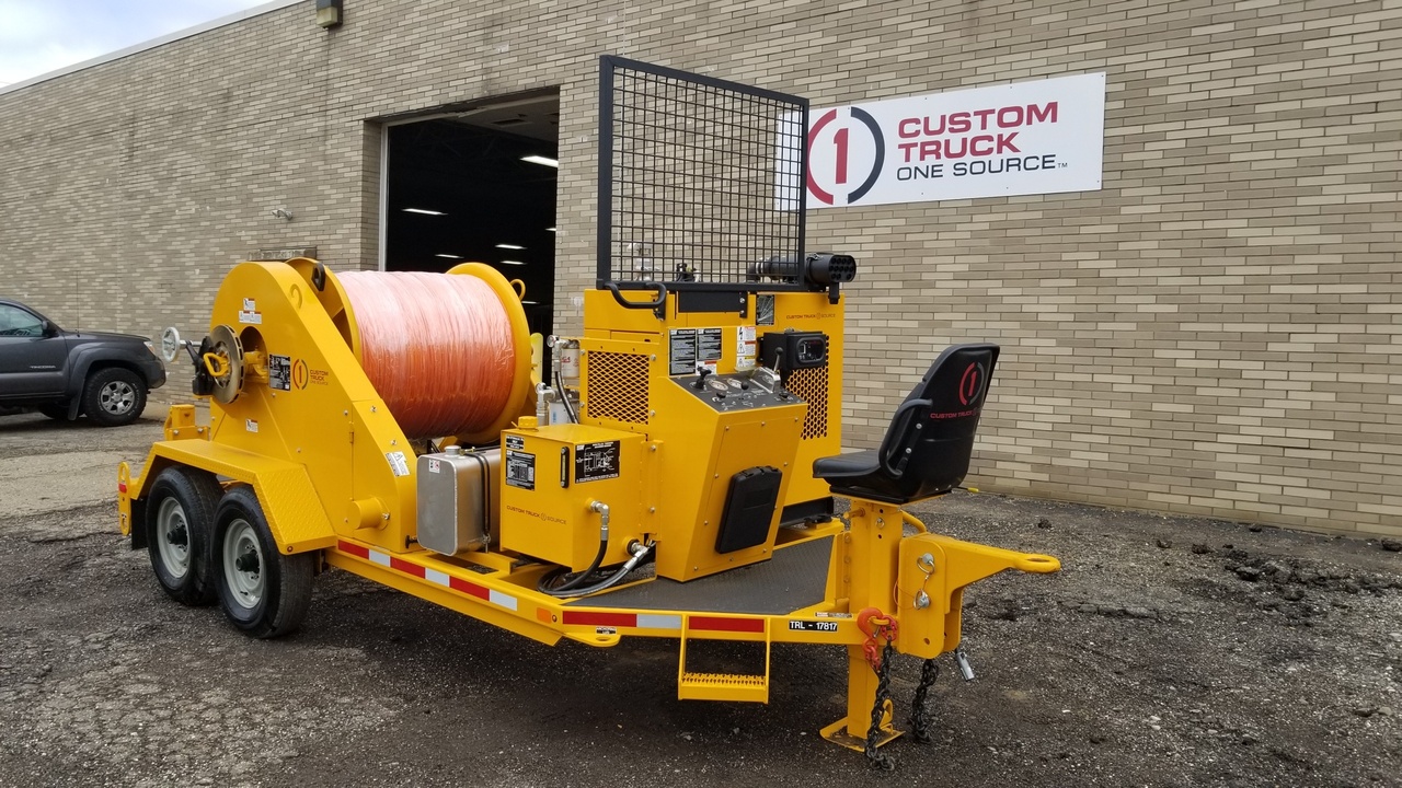 4,000 lbs 6,000 ft of 5/8 in rope Single Drum Puller Rental - Custom ...