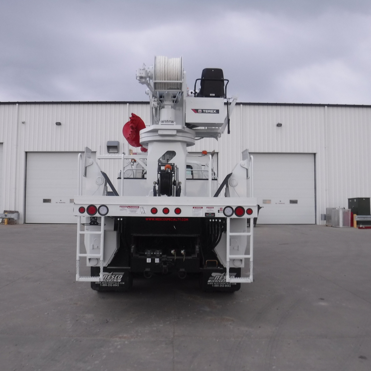 80.3 ft Digger Derrick Rental - Custom Truck One Source