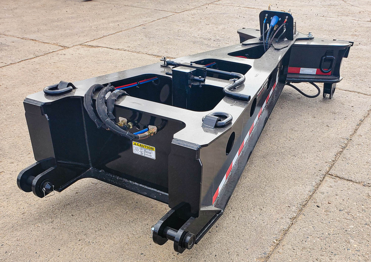 Lowboy Trailer Spreader Bar Rental - Custom Truck One Source