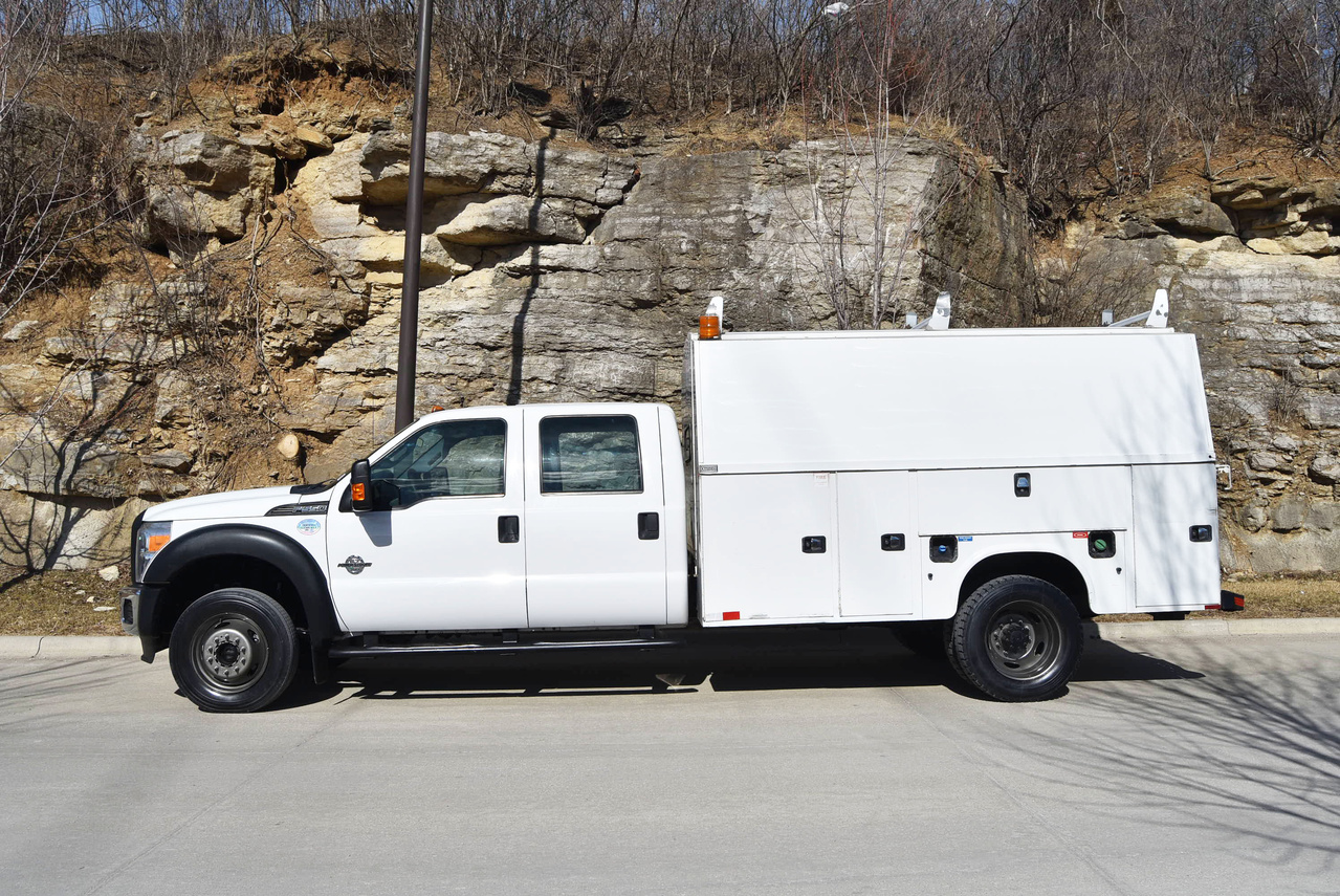 11 ft Medium-Duty Service Body Rental - Custom Truck One Source
