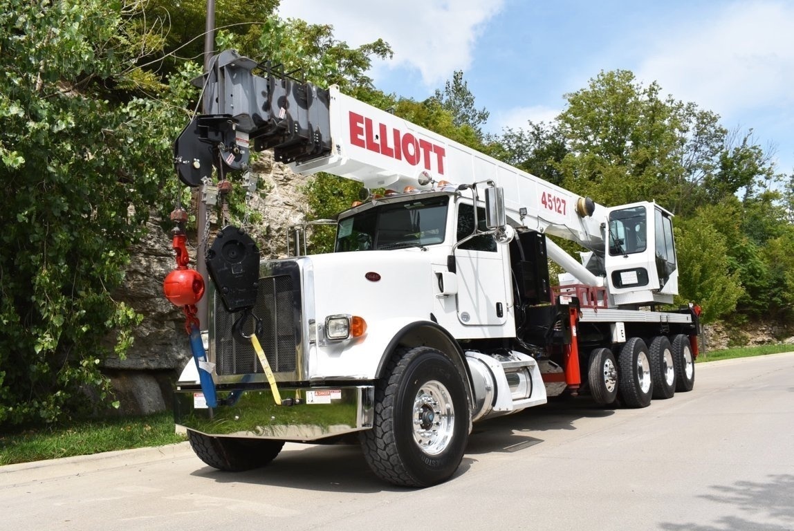 45 tons Boom Truck Rental - Custom Truck One Source