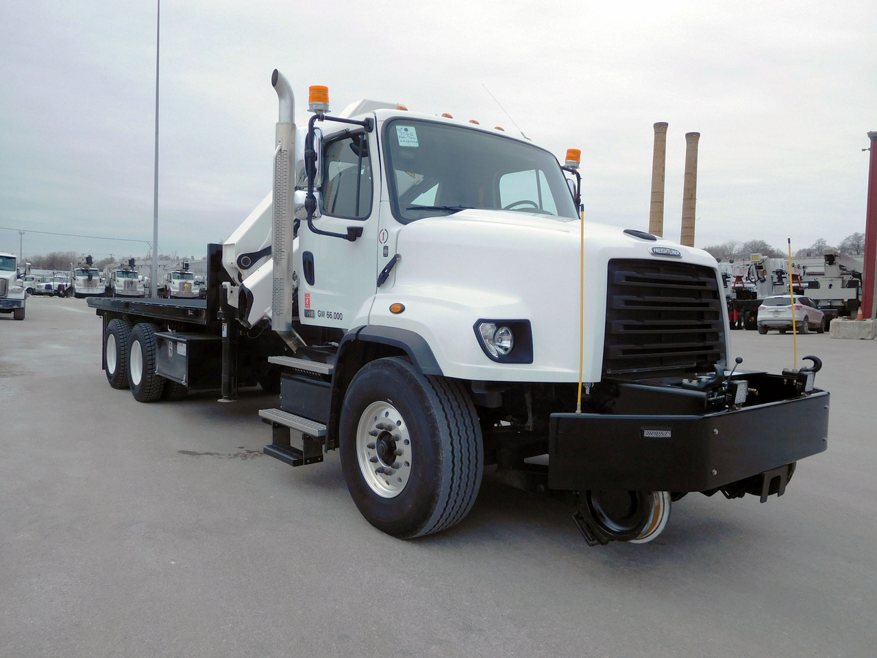 Hi-Rail Knuckle Booms