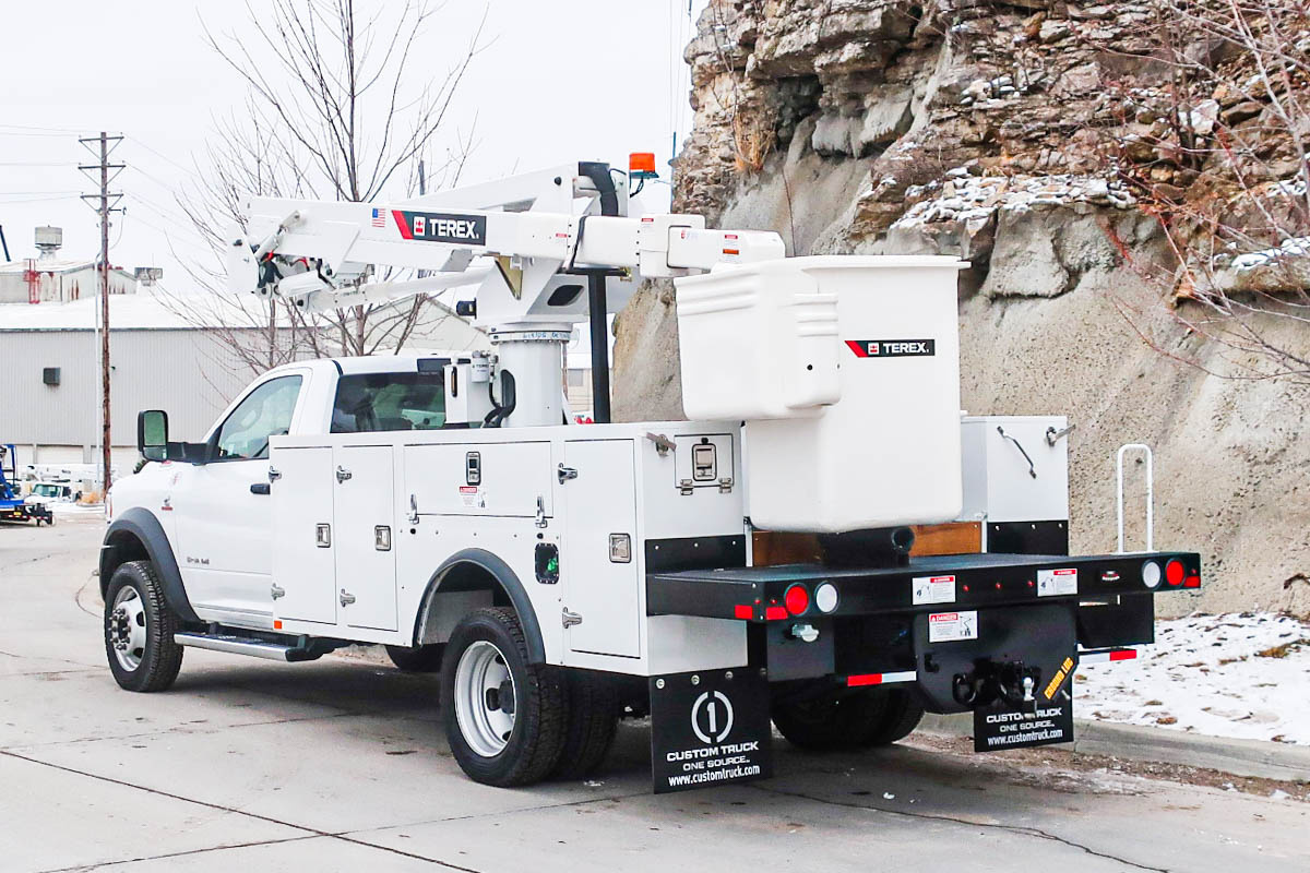 40 ft Distribution Bucket Truck Rental - Custom Truck One Source