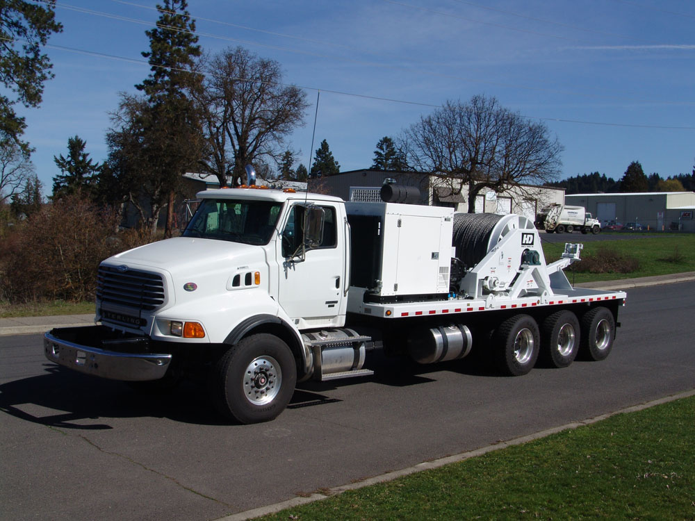 20,000 lbs 22,000 ft. of 5/8 in rope Single Drum Puller Rental - Custom ...
