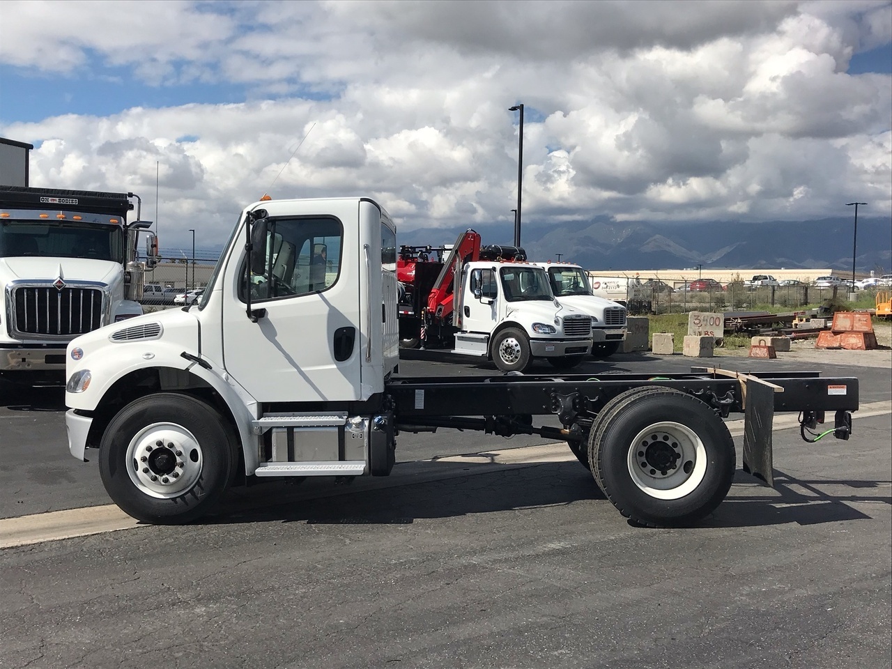 2019 Freightliner M2106 4x2 Cab & Chassis For Sale - Custom Truck One ...