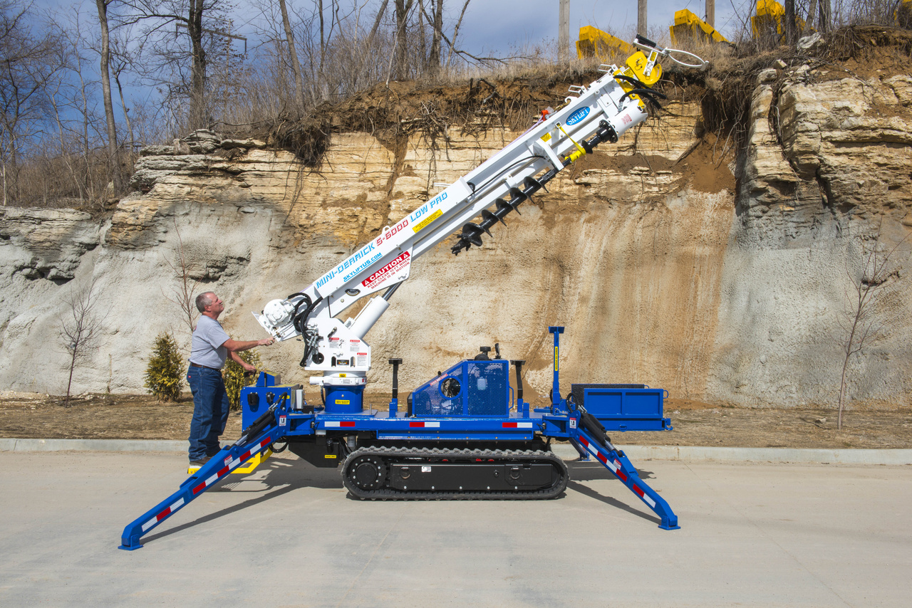6,000 lbs Track Backyard Digger Derrick Rental - Custom Truck One Source