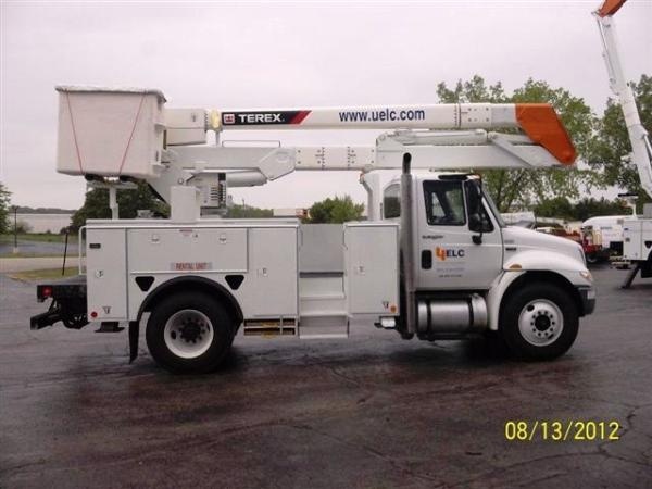 46 ft Distribution Bucket Truck Rental - Custom Truck One Source