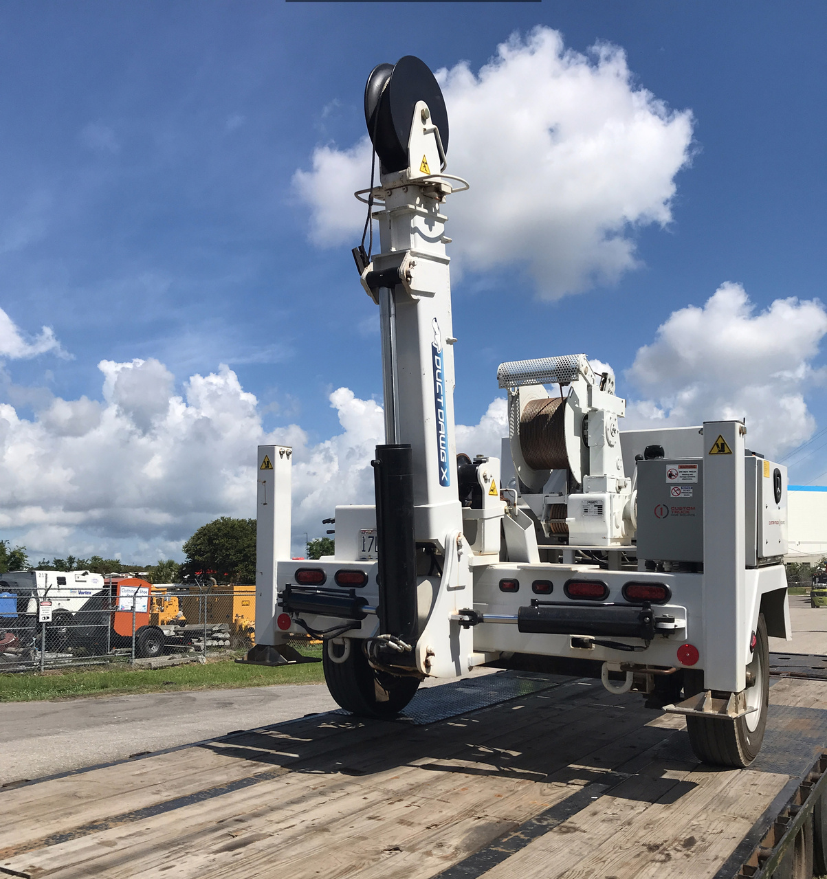 Underground Puller Rental - Custom Truck One Source