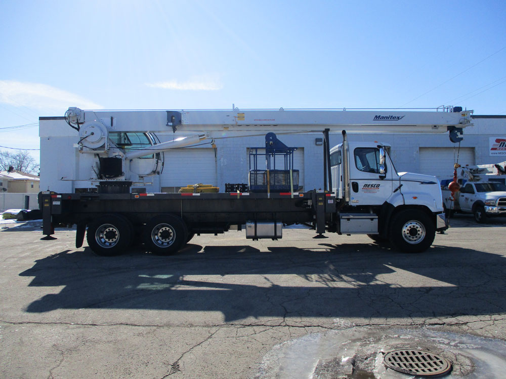 30 tons Boom Truck Rental - Custom Truck One Source