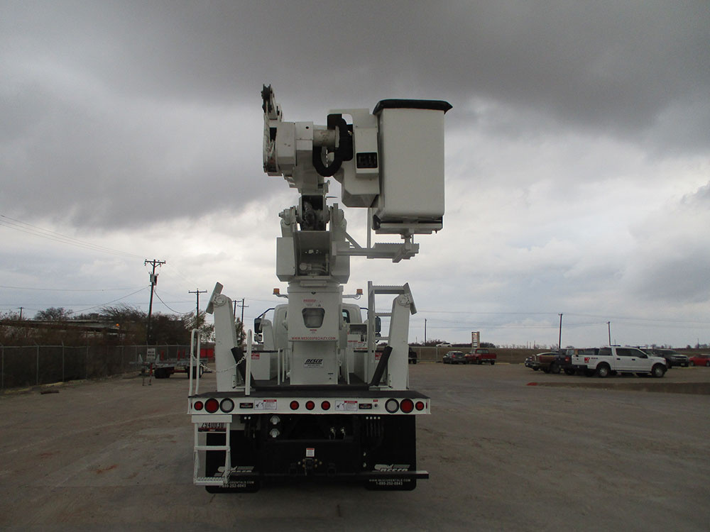 100 ft Transmission Bucket Truck Rental - Custom Truck One Source