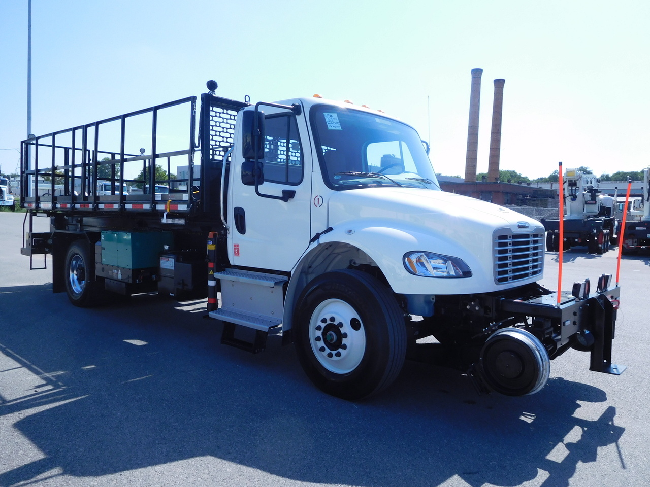 Regular Cab Hi-Rail Scissor Lift Rental - Custom Truck One Source