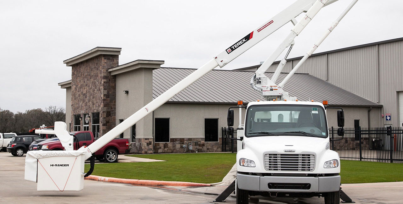 55 ft Distribution Bucket Truck Rental - Custom Truck One Source