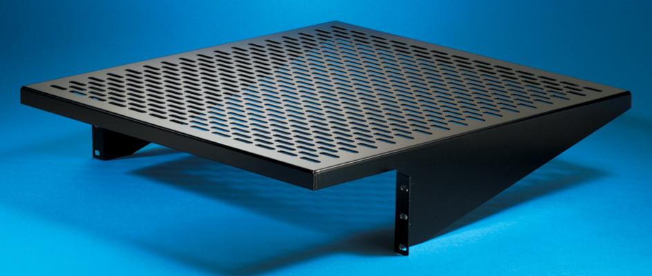 Vented Equipment Shelf - Fixed - 17.5 W x 4 in H x 18 in D