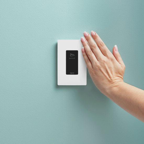 radiant 15A Wave Touchless Light Switch ǀ Legrand