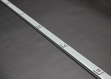 5' Alternating USB Steel Plugmold® Multioutlet System | Plugmold ...
