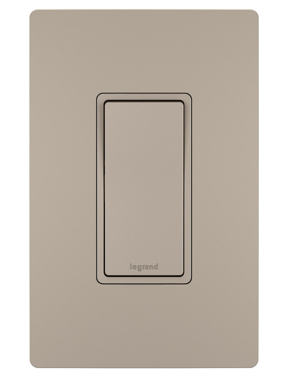 radiant 15A 3-Way Light Switch | Legrand