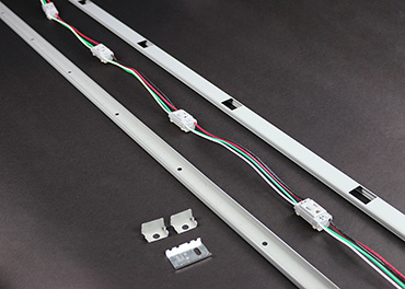 20GB18 Steel Plugmold® Multioutlet System | Plugmold Systems | Raceway ...