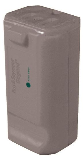 15A, 125V Hospital-Grade MaxGrip M3 Connector, Gray | Straight Blade ...